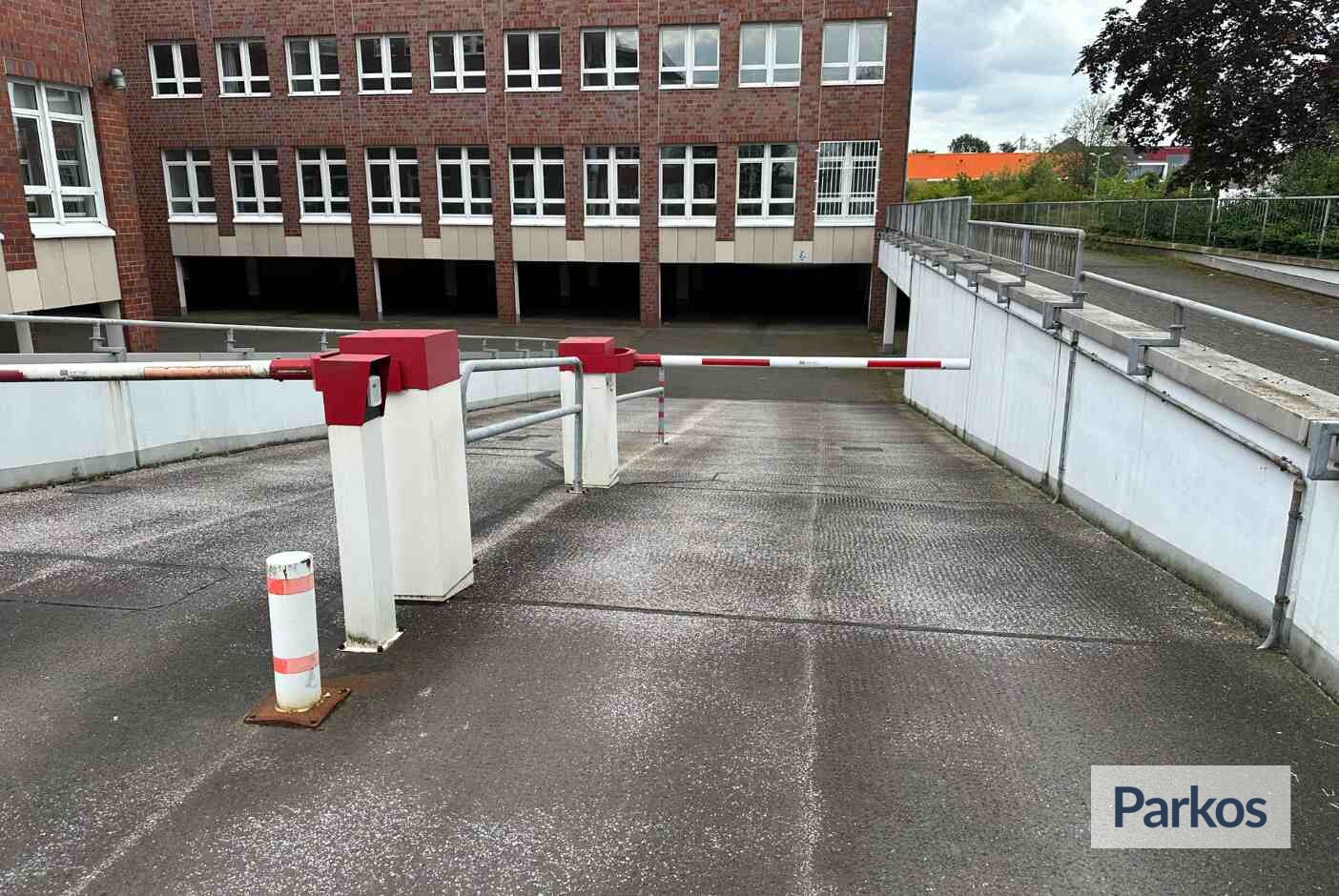 Mars Park » Experiences and parking fees